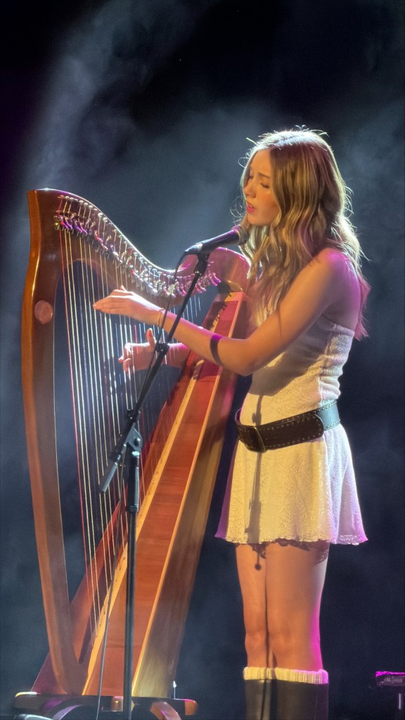 NIAMH NOADE: ON MUSIC, VULNERABILITY AND STAYING AUTHENTIC – The ...